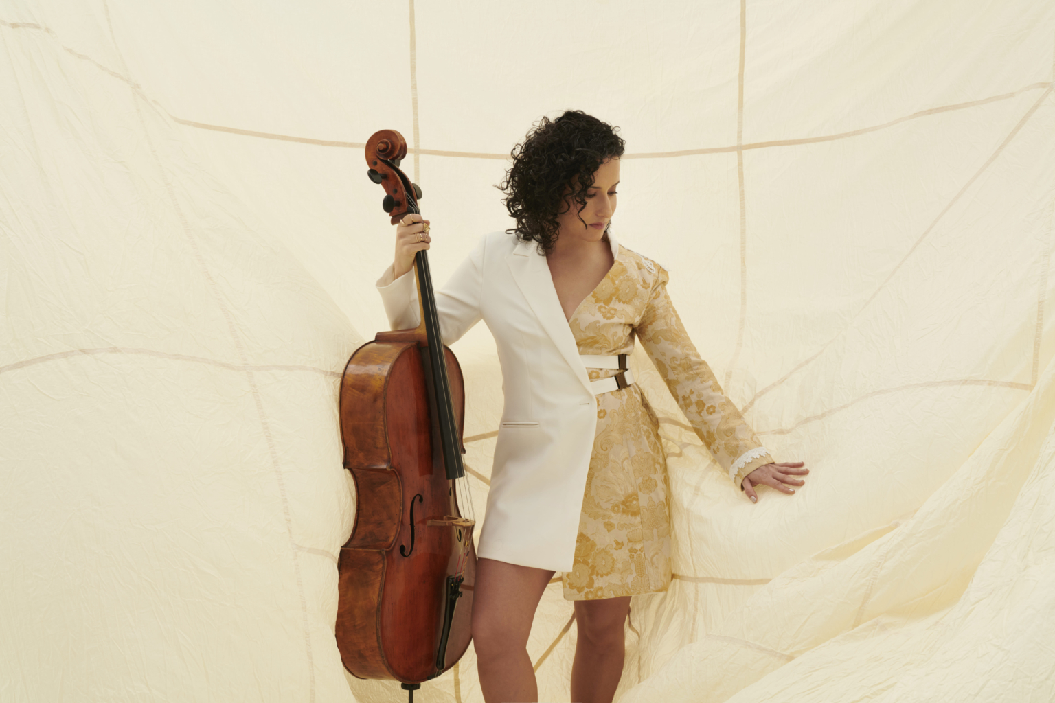 Nesrine - Vif Tour